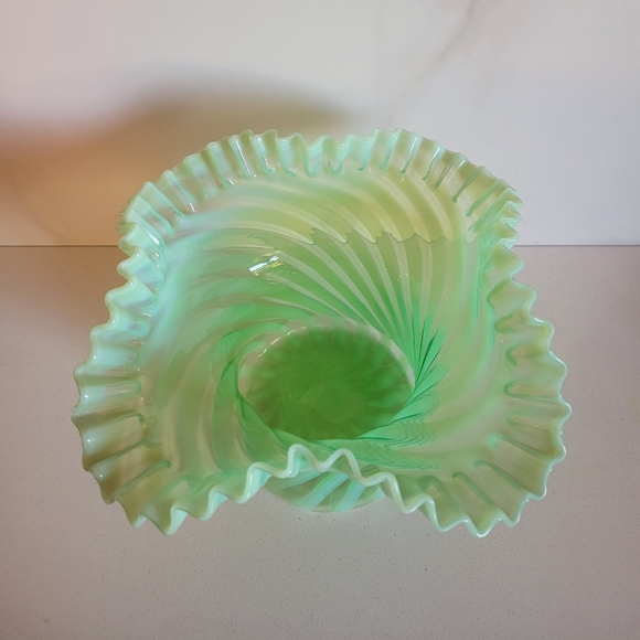 Fenton | Art | Rare Fenton 7 Vaseline Glass Top Hat Vase 93s Optic ...